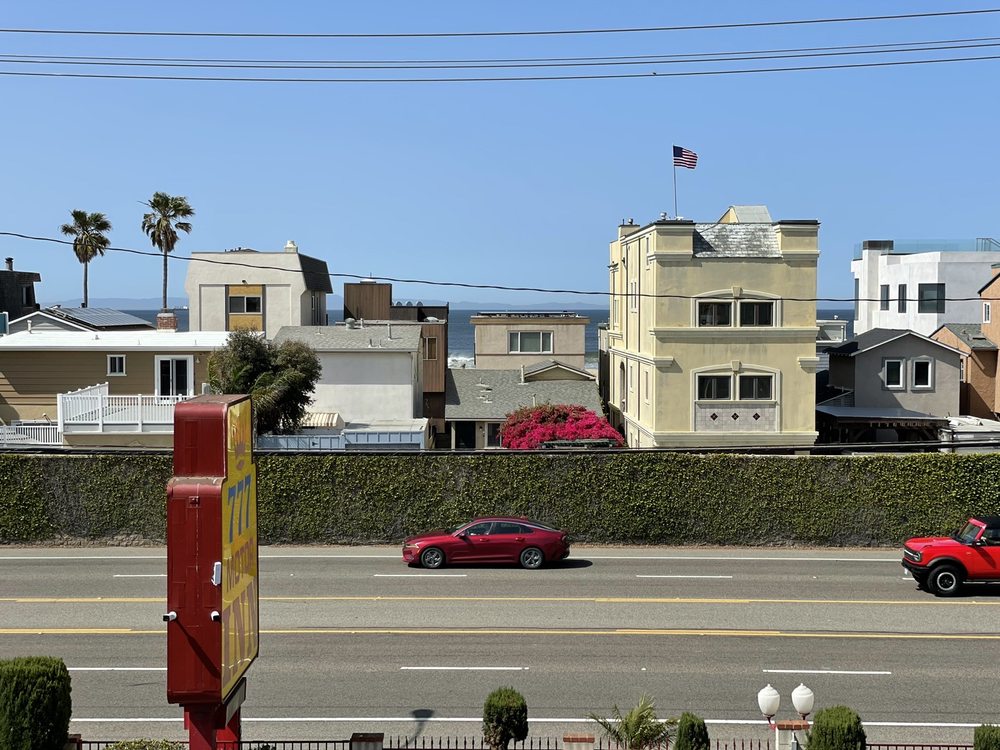 777 MOTOR INN - Updated December 2025 - 47 Photos & 65 Reviews - 16240 ...