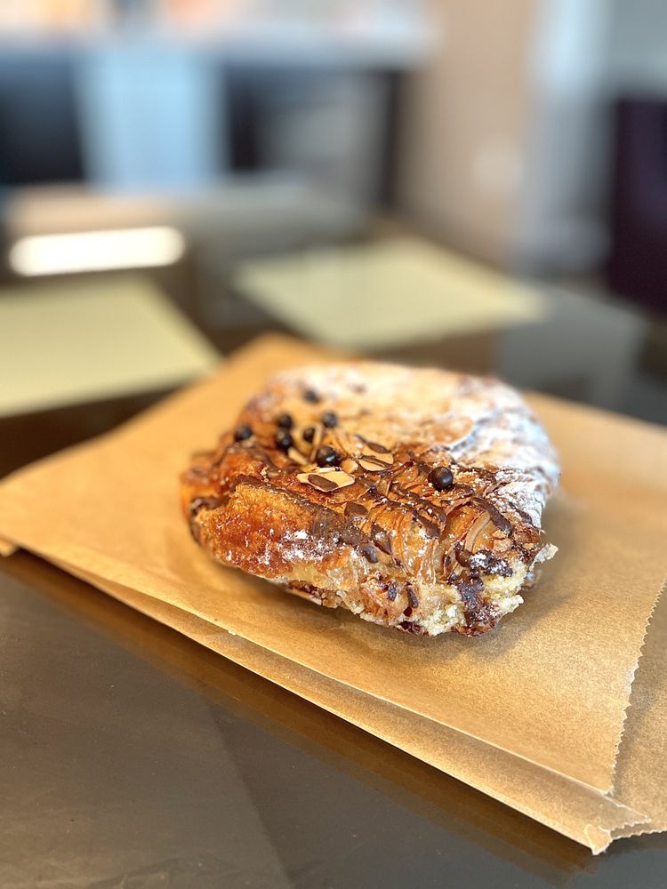 ARIA PATISSERIE - 1308 Photos & 393 Reviews - 3730 S Las Vegas Blvd ...