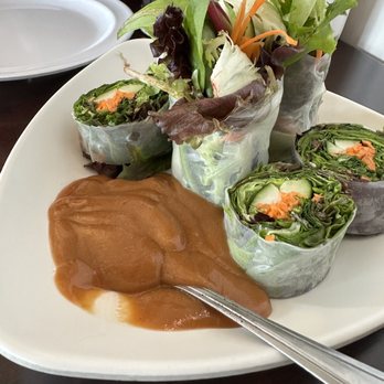 DAISY MINT - Updated October 2025 - 1521 Photos & 1933 Reviews - 1218 E ...