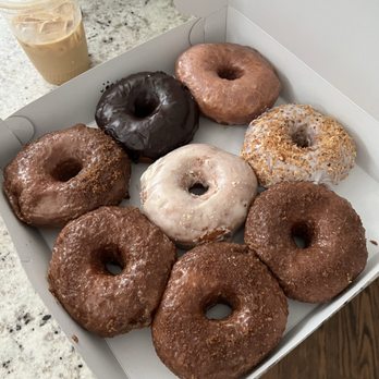 RISE DOUGHNUTS - Updated August 2024 - 35 Photos & 48 Reviews - 28 ...