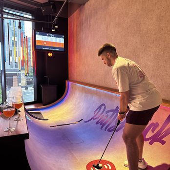 PUTTSHACK - BOSTON - Updated December 2025 - 463 Photos & 253 Reviews ...