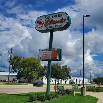SOUTHERN CLASSIC CHICKEN - Updated November 2024 - 10 Photos & 22 ...