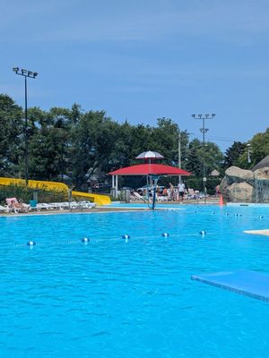 NILES PARK DISTRICT OASIS WATERPARK - Updated January 2026 - 16 Photos ...