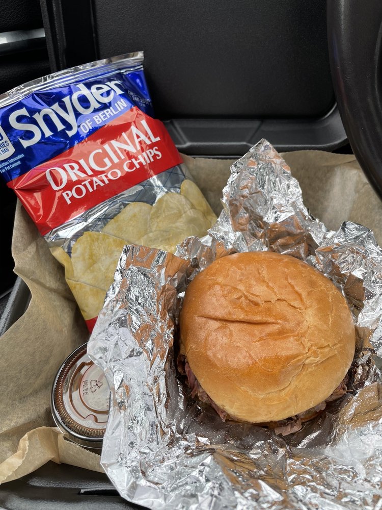 Velvet Smoke Bbq White Oak Cincinnati Roadtrippers