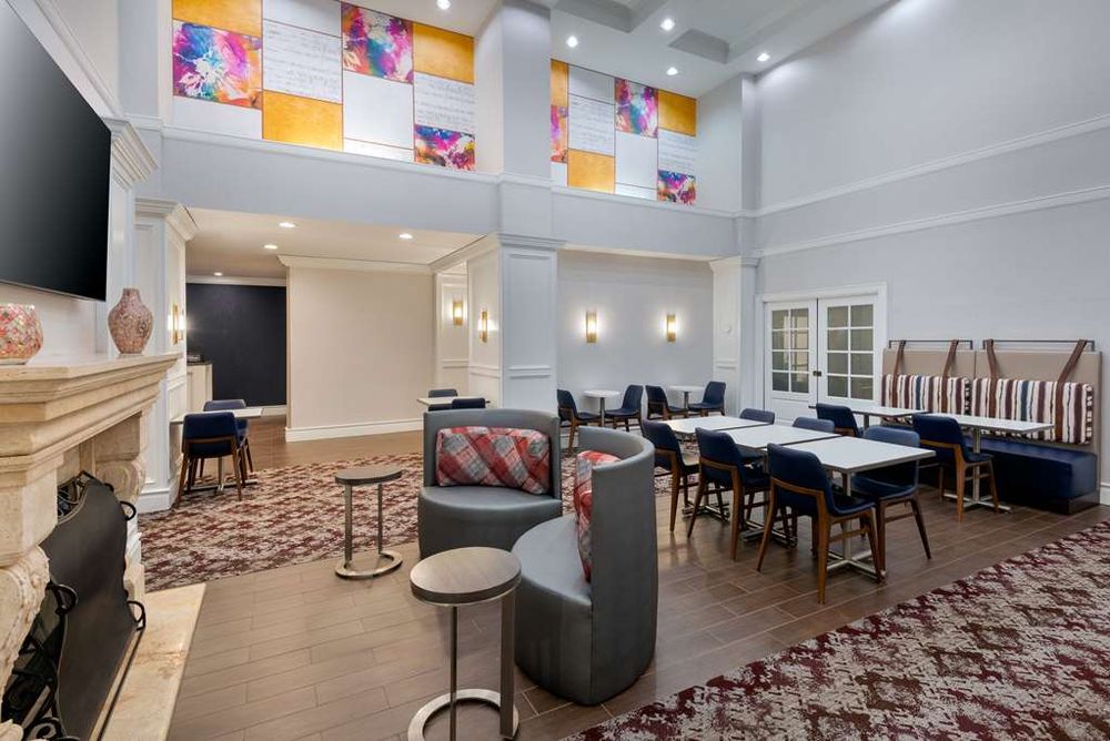 HAMPTON INN & SUITES HARTFORD/FARMINGTON - Updated December 2025 - 187 ...