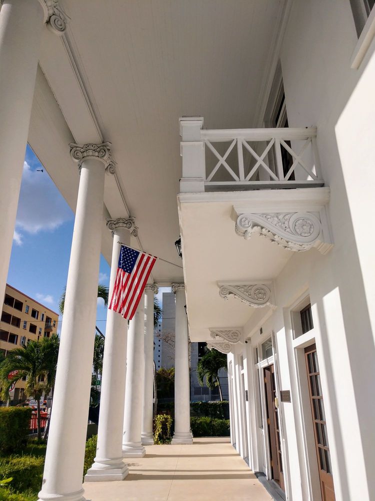 J.W. WARNER HOUSE - Updated July 2025 - 25 Photos - 111 SW 5th Ave ...