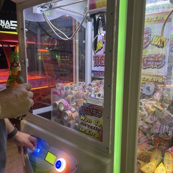 MAIN EVENT TEMPE - Updated December 2025 - 402 Photos & 569 Reviews ...