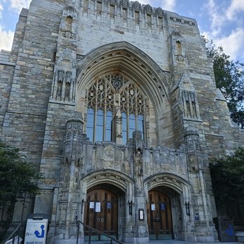 STERLING MEMORIAL LIBRARY - Updated December 2025 - 33 Photos & 10 ...