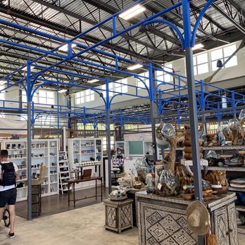 POINT RUSTON PUBLIC MARKET - Updated March 2025 - 80 Photos & 20 ...