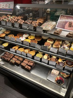 SLATTERY - Updated December 2025 - 64 Photos & 36 Reviews - 197 Bury ...