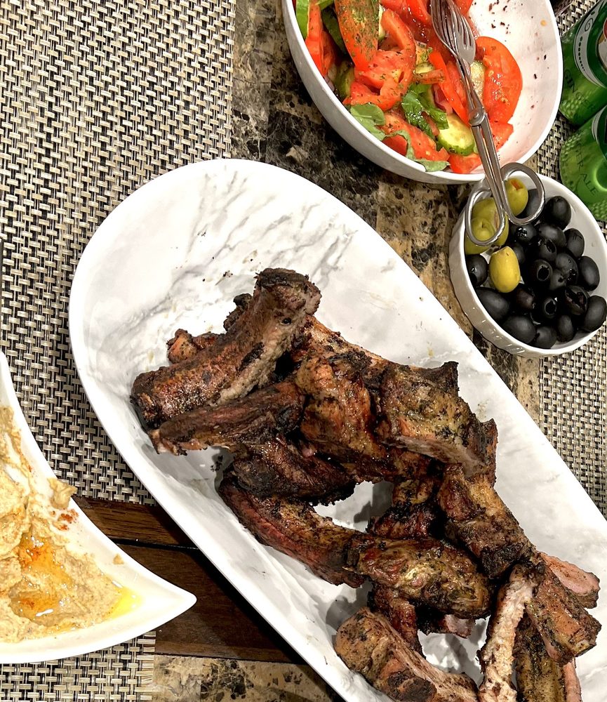 GIOVANNIS PIZZERIA & MEDITERRANEAN GRILL - Updated June 2026 - 136 ...