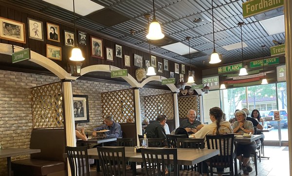 PIZZA TIME - 215 Photos & 357 Reviews - 1001 SW 2nd Ave, Boca Raton ...