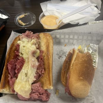 MUNCH-A-SUB - Updated March 2025 - 229 Photos & 245 Reviews - 5320 ...