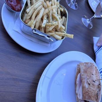 PETITE LEFT BANK - TIBURON - Updated June 2025 - 237 Photos & 134 ...