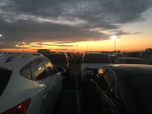 THE PARKING SPOT - Updated December 2025 - 15 Photos & 173 Reviews ...