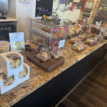 BAKED BY JANE - Updated December 2025 - 43 Photos & 19 Reviews - 5481 N Northwest Hwy, Chicago ...