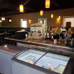 SAKANA SUSHI BAR & JAPANESE RESTAURANT - Updated October 2025 - 465 ...