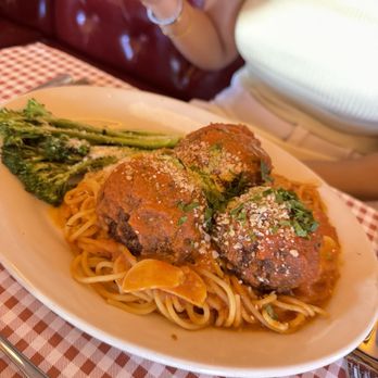 FABIOLA’S SPAGHETTI HOUSE & DELI - Updated July 2025 - 46 Photos & 53 ...