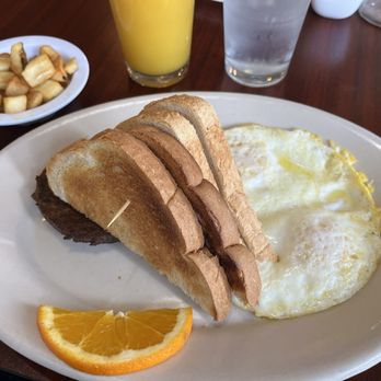 CHAT & CHOO - Updated October 2025 - 47 Photos & 78 Reviews - 130 W ...