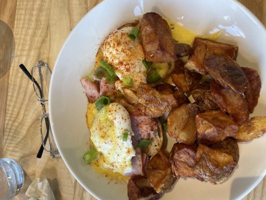 BENEDICT’S - Updated January 2026 - 22 Photos & 14 Real Reviews - 1107 ...