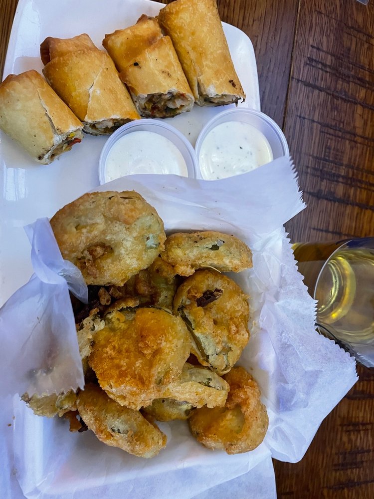 BULL MOOSE BAR & GRILLE - Updated October 2024 - 83 Photos & 175 ...