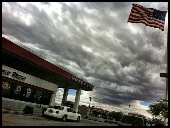 DIAMOND SHAMROCK - 5850 W McDowell Rd, Phoenix, AZ - Yelp