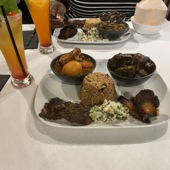 YAH MON - Updated October 2024 - 775 Photos & 847 Reviews - 301 W Platt ...