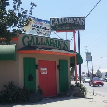 CALLAHANS IRISH PUB & GRILL - Updated July 2025 - 111 Photos & 89 ...