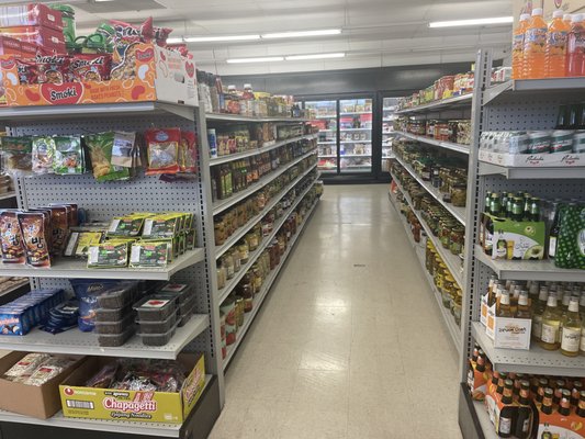 MSK MARKET - Updated September 2025 - 1950 Cave Mill Rd, Bowling Green ...