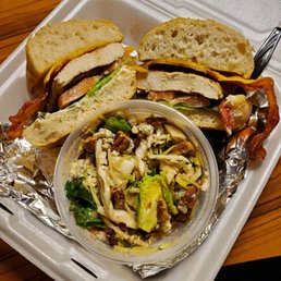 STATION 101 PUB & KITCHEN - Updated June 2024 - 276 Photos & 353 ...