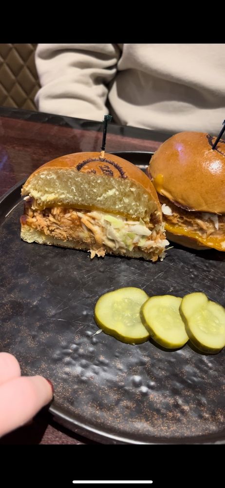 TAVERN 73 - 16 Photos & 14 Reviews - 73 US-46, Pine Brook, New Jersey ...