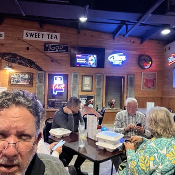 WOLF BAY RESTAURANT - FOLEY - Updated September 2024 - 232 Photos & 371 ...