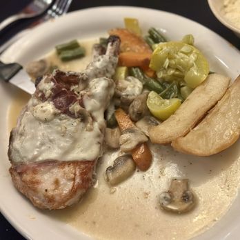 NUOVA ITALIA RESTAURANT - Updated December 2025 - 59 Photos & 156 ...