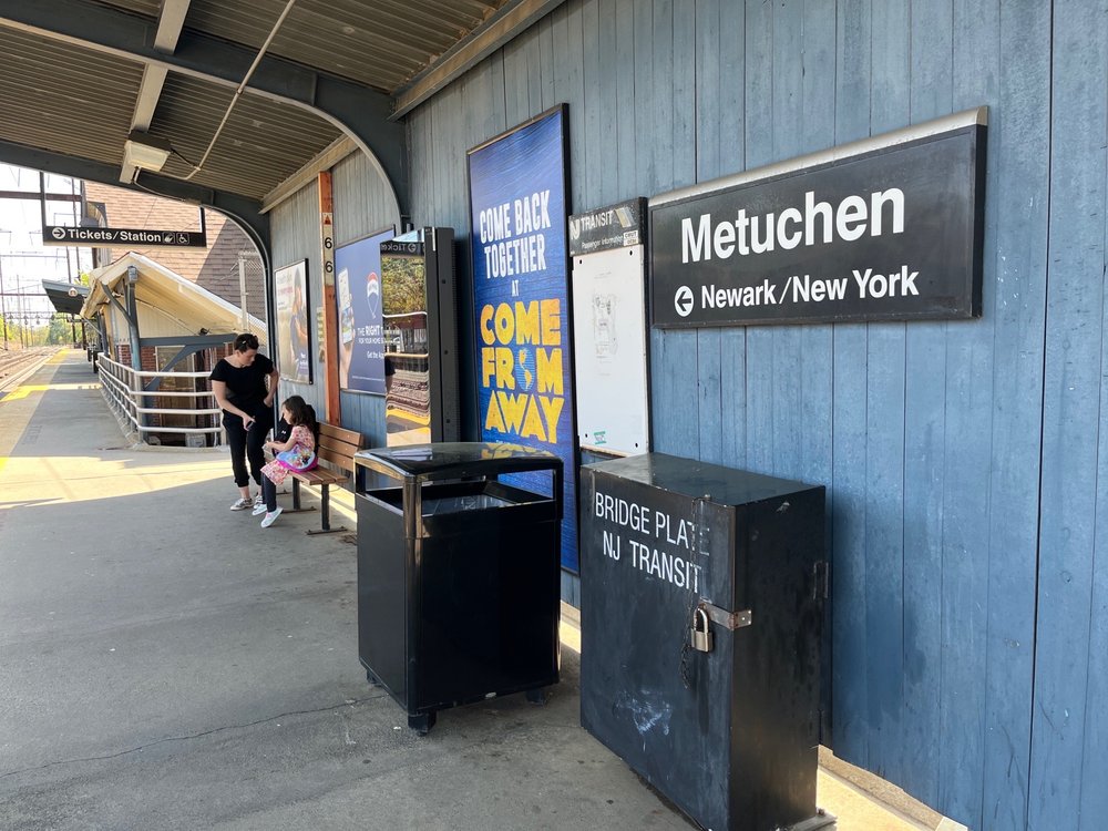 METUCHEN TRAIN STATION - Updated July 2024 - 19 Photos & 14 Reviews - 2 ...
