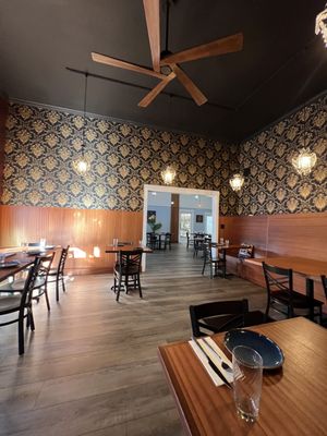 MEZE MOON - Updated July 2025 - 128 Photos & 118 Reviews - 163 E 2nd St ...