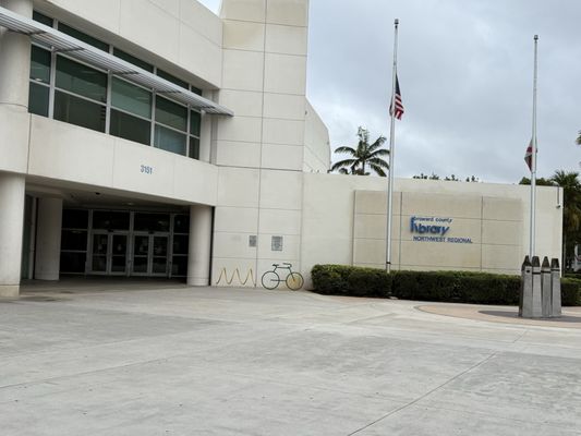 NORTHWEST REGIONAL LIBRARY - Updated August 2025 - 104 Photos & 28 ...