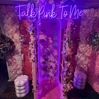 PINK PIER AT WATERMARK - NYC - Updated January 2026 - 89 Photos & 21 ...