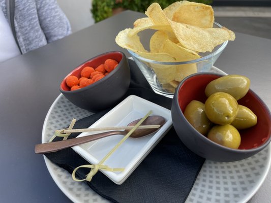 MUN ROOFTOP BAR - Updated August 2024 - P.za dell'Esquilino 1, Roma ...