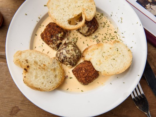 BUFFA’S BAR & RESTAURANT - 486 Photos & 471 Reviews - 1001 Esplanade ...