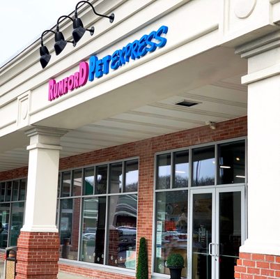 RUMFORD PET - Updated June 2026 - 182 County Rd, Barrington, Rhode ...