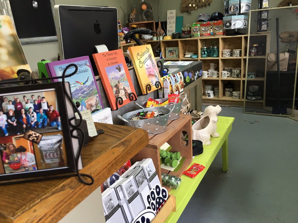 THE GREEN PAW AND SPAW - Updated August 2024 - 17 Photos & 50 Reviews ...