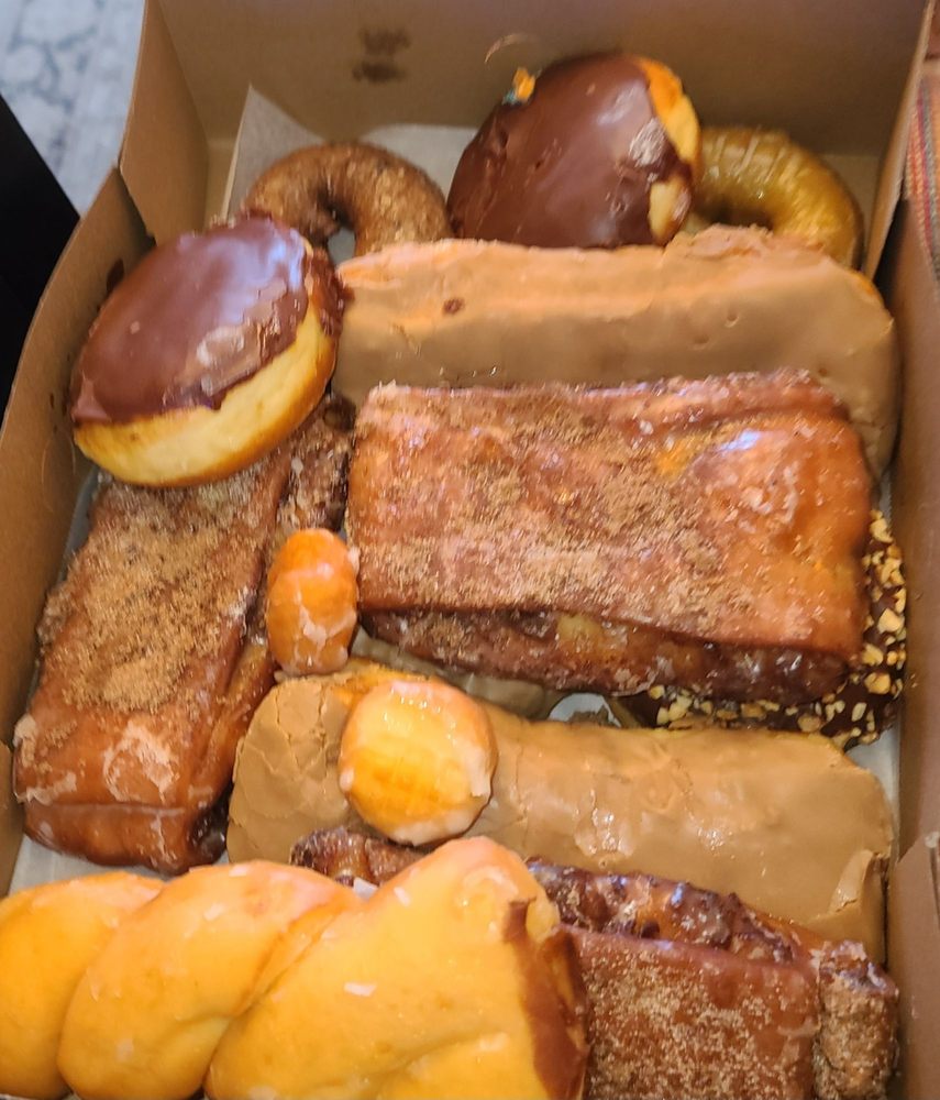 DANNY’S DONUTS - Updated November 2025 - 10 Reviews - 1281 N Santa Fe ...