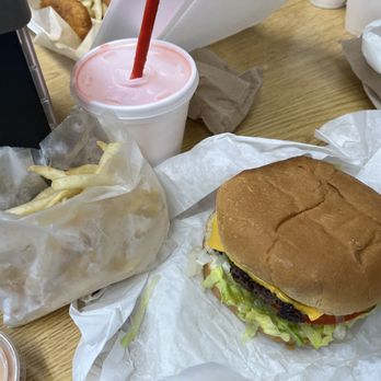 ALPINE DRIVE INN - Updated January 2026 - 118 Photos & 161 Reviews ...