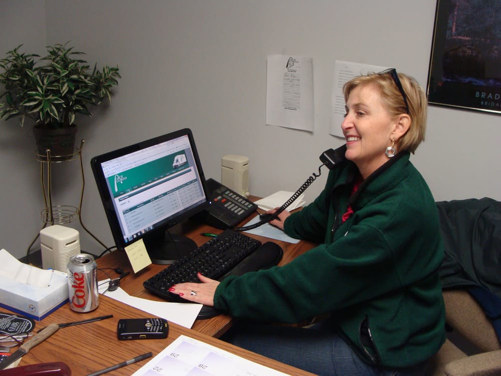 ARCH EXPRESS - Updated October 2025 - 135 A Weldon Pkwy, St. Louis ...