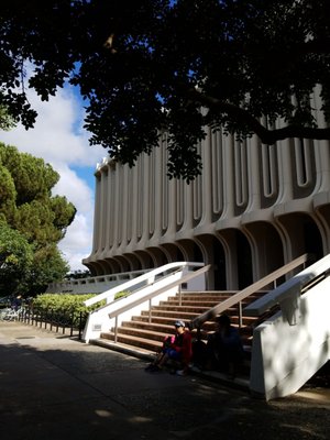 UCI LANGSON LIBRARY - Updated May 2026 - 23 Photos & 30 Reviews ...