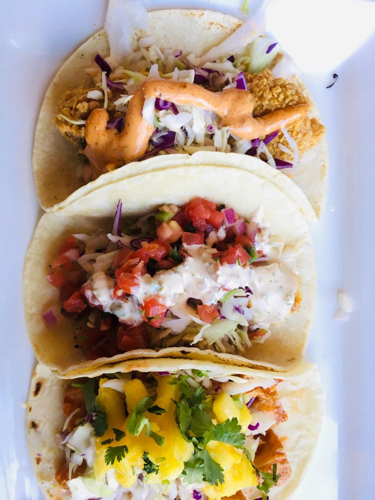 RED STAR TACO BAR - 237 Photos & 253 Reviews - 454 St Helens Ave ...