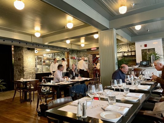 MODAVIE - Updated October 2025 - 1692 Photos & 1079 Reviews - 1 Rue ...