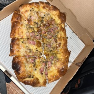 SERIOUS PIE BALLARD - 82 Photos & 49 Reviews - 5118 14th Ave NW ...