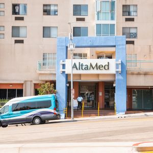 ALTAMED PACE - EAST LOS ANGELES - Updated July 2025 - 22 Photos - 5425 ...