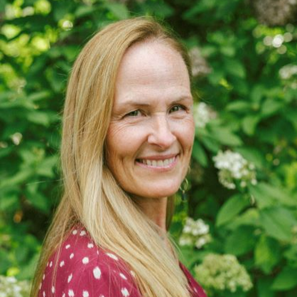 Stacey Lambert's Instagram, Twitter & Facebook on IDCrawl